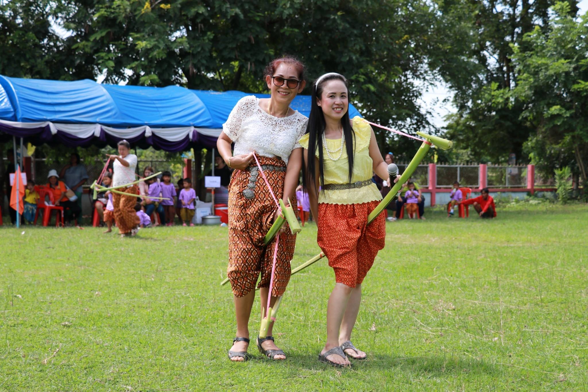 การละเล่นพื้นบ้าน